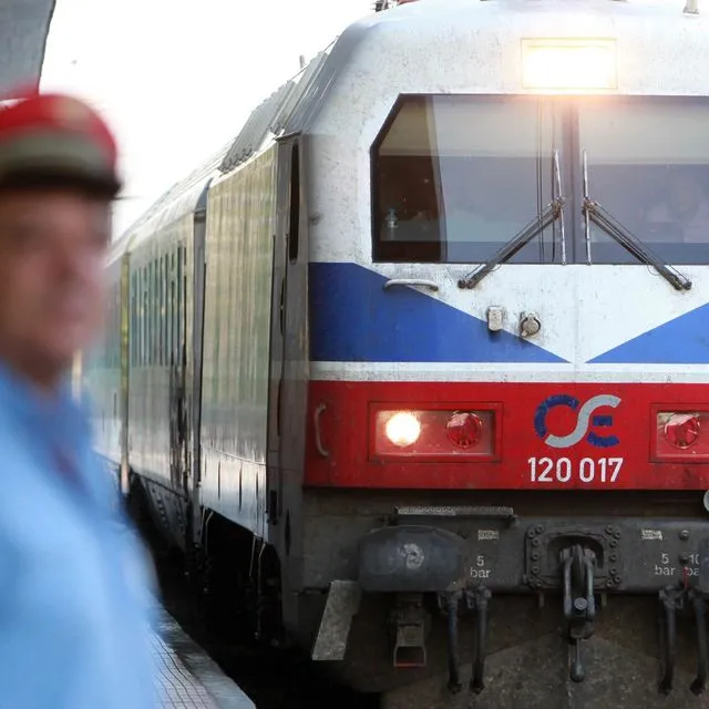 “ΔΕΙΞΕ ΜΟΥ ΤΟΝ ΦΙΛΟ ΣΟΥ”: ΟΙ ΓΑΛΛΟΙ ΚΑΙ Ο ΕΛΛΗΝΙΚΟΣ ΣΙΔΗΡΟΔΡΟΜΟΣ ...